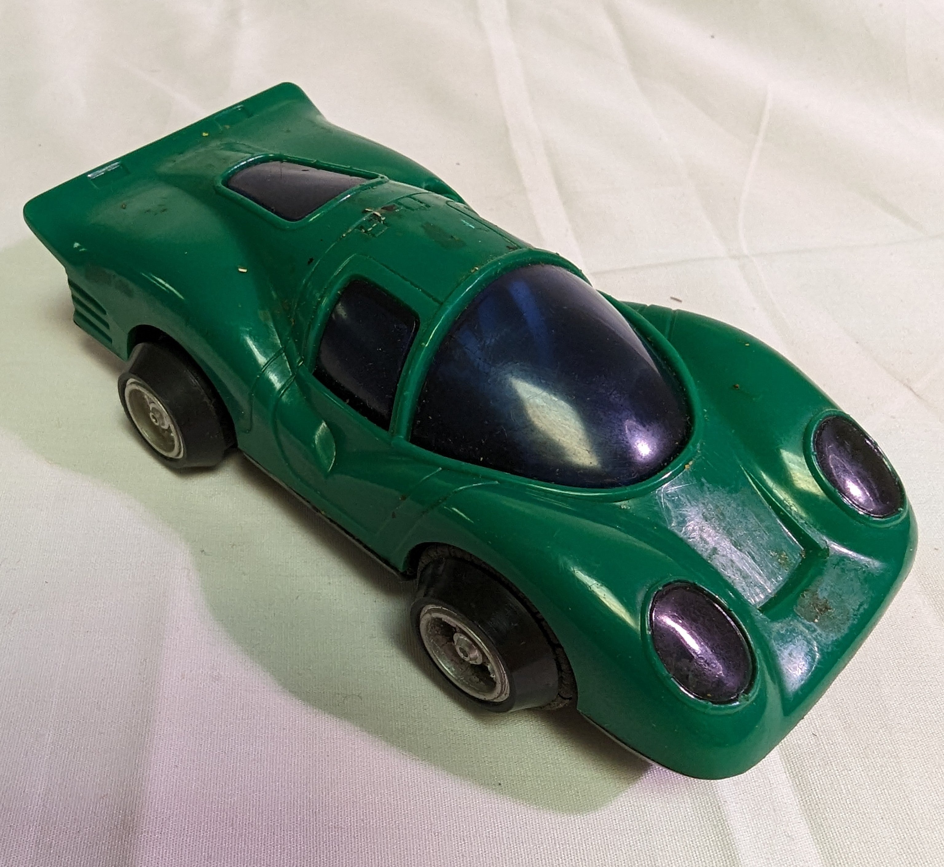 Toy Car Ferrari P-4 1972 Kenner Products Green – Zeldas.Closet.ATH